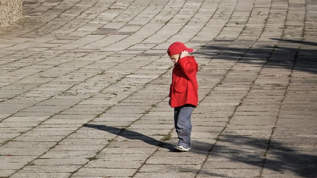 ABA Therapy for Elopement: 7 Tips to Reduce Catastrophe