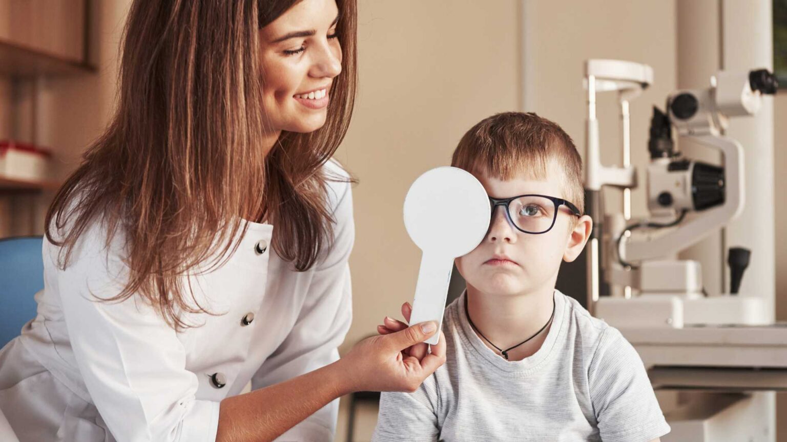 Autism and Eyesight: Is Neurodiversity Connected to Vision Issues ...