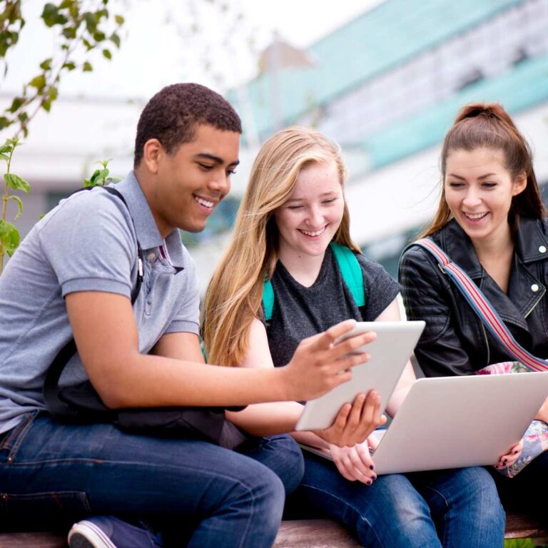 Young Adults with Autism in College: Strategies for Thriving - ABA ...